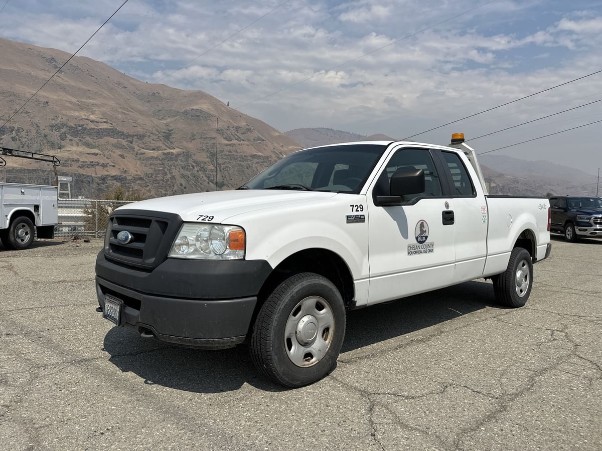 Chuck Yarbro Auctioneers | Wenatchee Valley Surplus Auction
